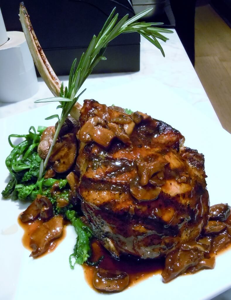 Main Dish - Gallery | La Renaissance Gourmet